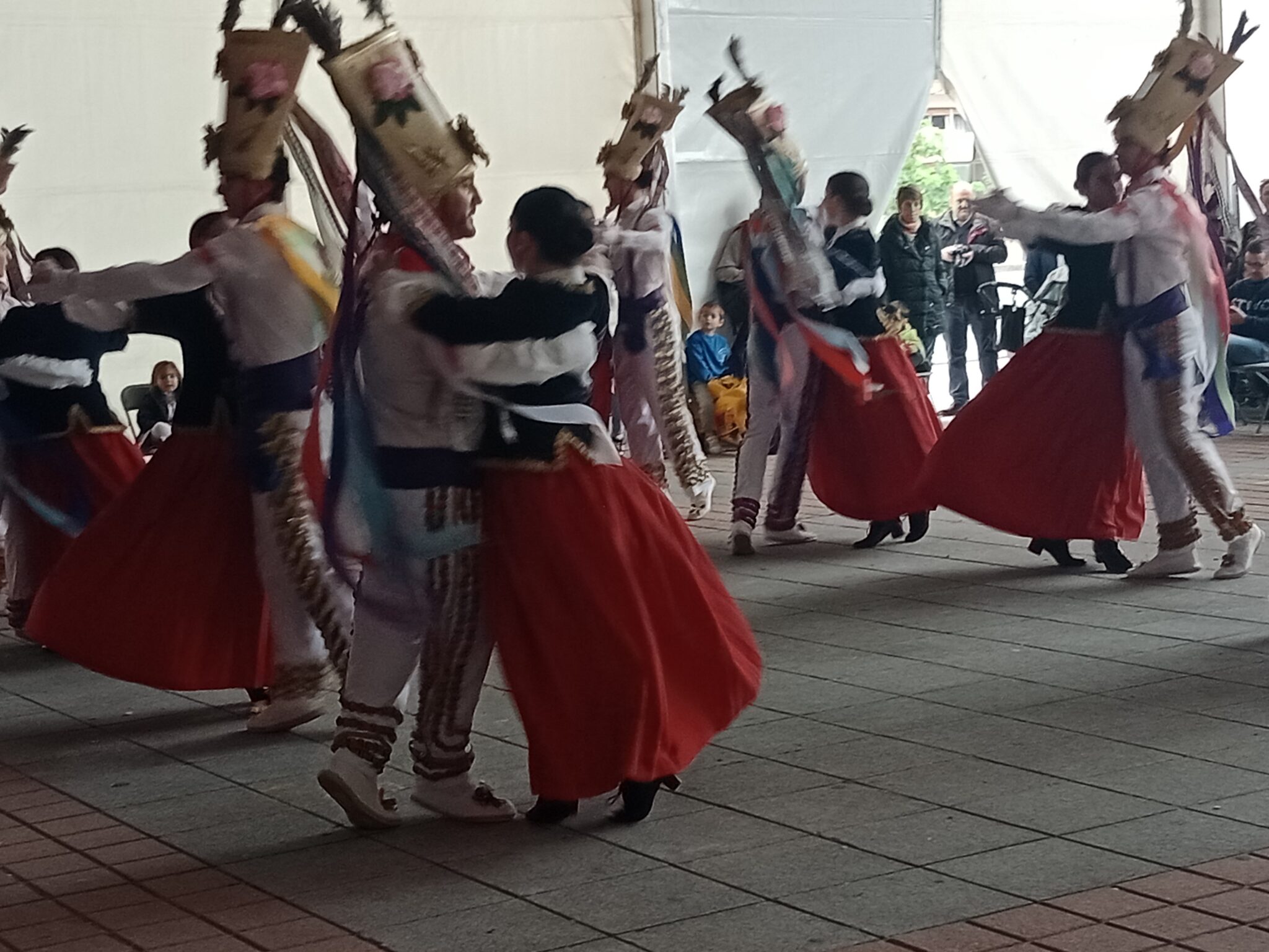 Festival Folk de Erandio: Un mosaico de culturas unidas por el folk
