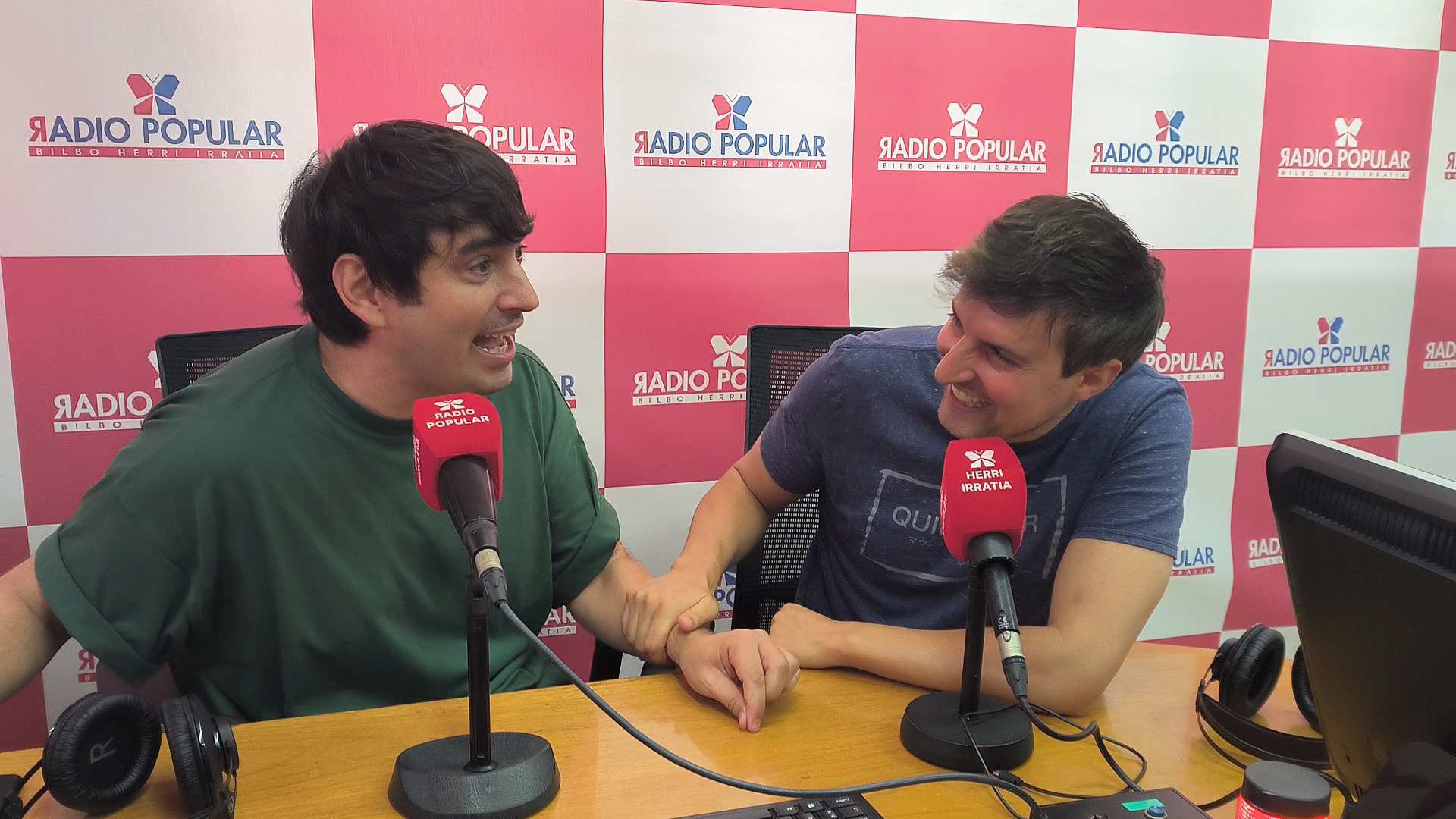 El Jonan de Baraka y el Txori visitan Radio Popular