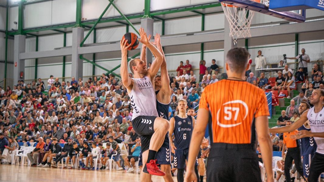 Buenas sensaciones del Surne Bilbao Basket en su primer amistoso